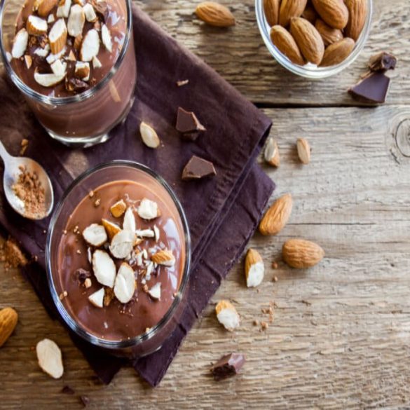 How to Make Delicious Vanilla Almond Bark: A Step-by-Step Guide